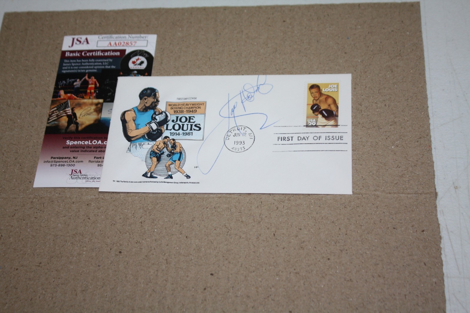 JOE LOUIS COMMEMORATIVE ENVELOPE SIGNED BY LARRY HOLMES 6/22/93 JSA ...