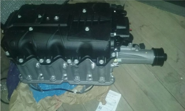 10 GM Eaton M122 Supercharger Cadillac Lc3 Northstar Harris for sale ...