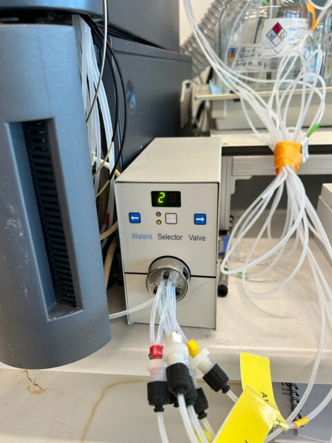 ** UPLC ** LCMS WATERS ACQUITY SQD, PDA, ELS **FINANCING AVAILABLE ...