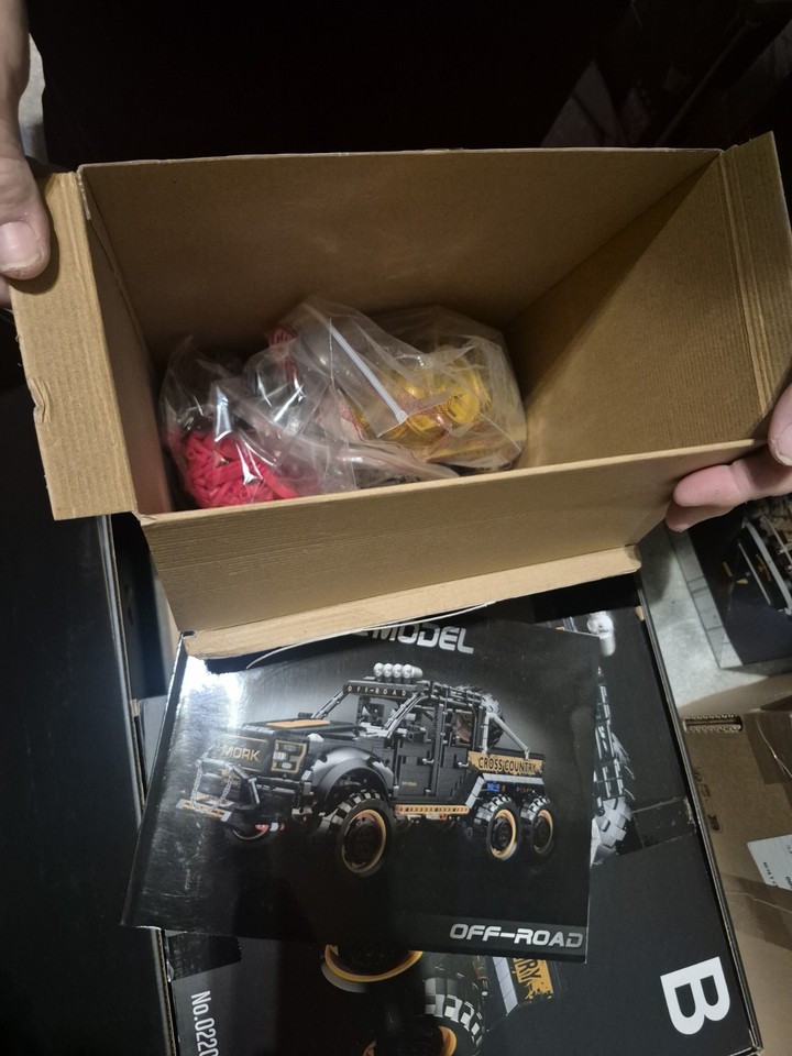 Off Road replica Building Blocks Set - 13218 pieces by Technol Model ...