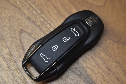 OEM 2025 PORSCHE MACAN EV TURBO SMART KEY REMOTE FOB 5 BUTTONS FRUNK ...