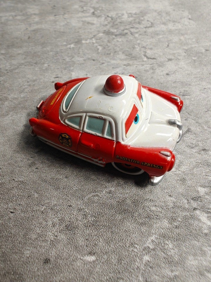 Disney Pixar Cars Mini Racers Lot of 3 Lightning McQueen Doc Hudson ...