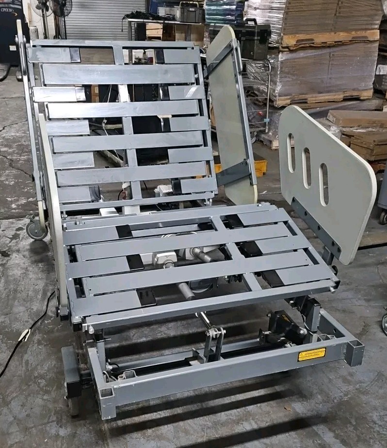 Hill-Rom Burke Tri-Flex II Bariatric Bed - Clean & Fully Functional! | eBay