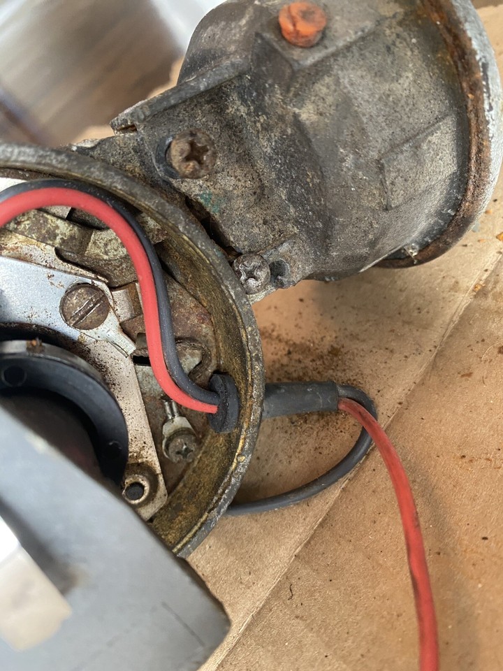 Ford Motorcraft 12127 351W Distributor & Pertronix Ignitor II ...