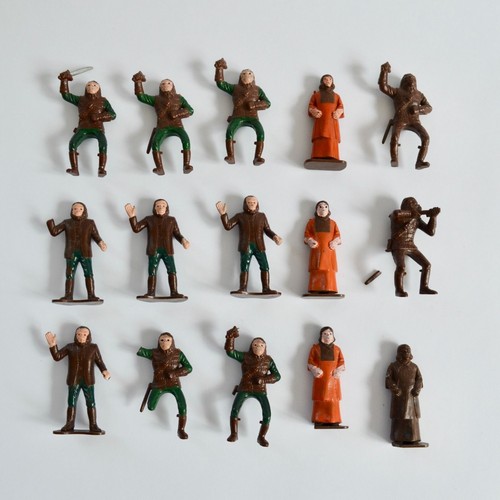 Lot Vintage Planet of the Apes Mini Figures Toy Figurines MOST BROKEN ...