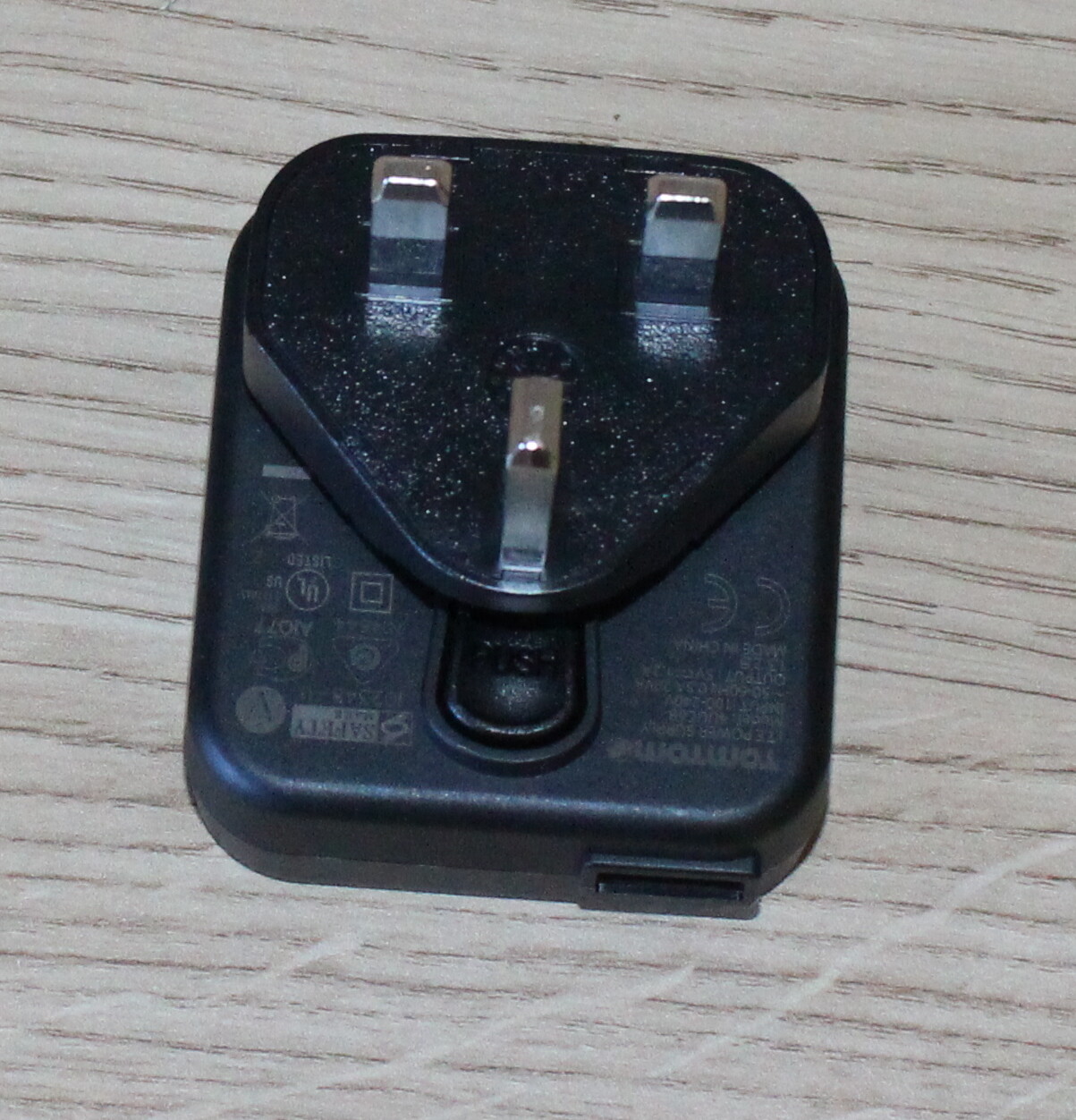 TOMTOM GPS Sat Nav USB Home Charger for GO & ­Rider 40 /42 /400 / 410 ...