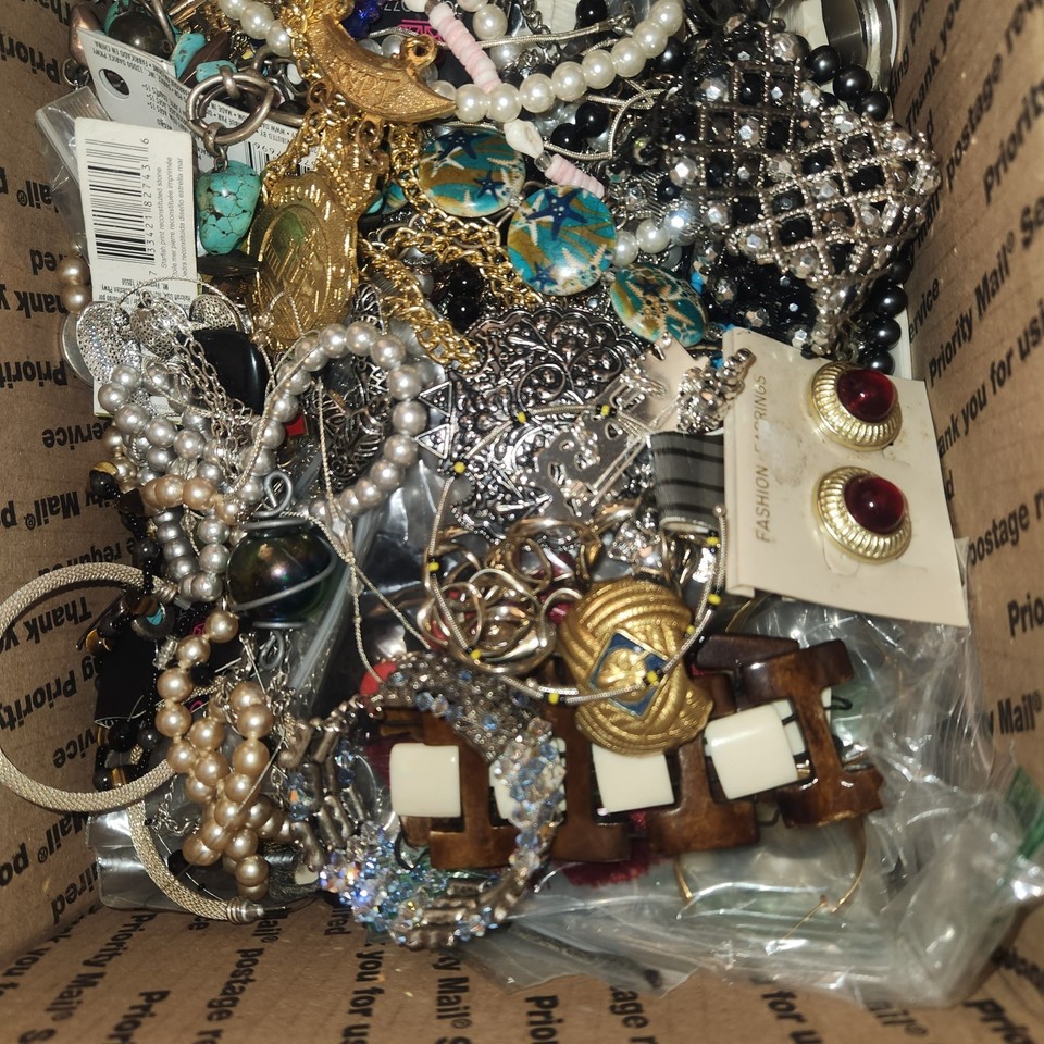 5+ LBS VINTAGE TO NOW CRAFT JUNK SCRAP Jewelry Lot Harvest Repurpose ...