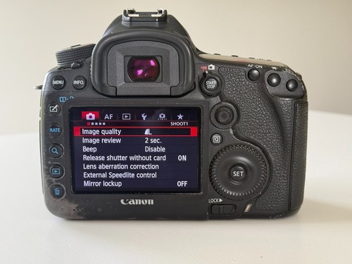 Canon EOS 5D Mark III 22.3MP Digital SLR Camera + Viewfinder - Body ...