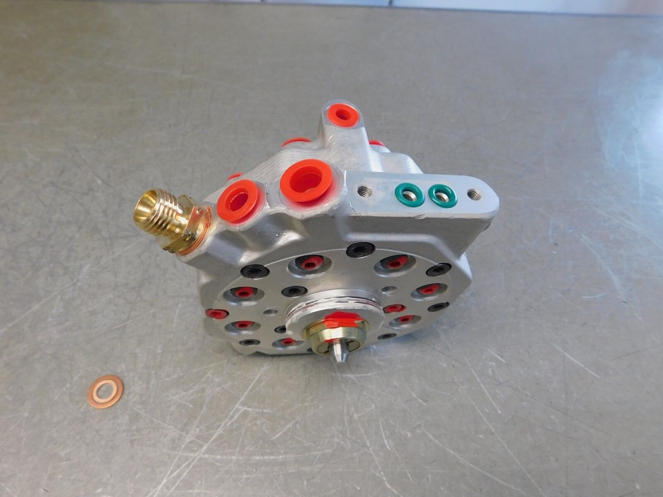 107 560SL FUEL DISTRIBUTOR 0438101018 / 0000742413 - REMANUFACTURED | eBay