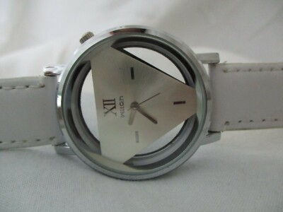 Wilon White & Silver Toned Wristwatch w/ Adjustable Buckle Band | eBay