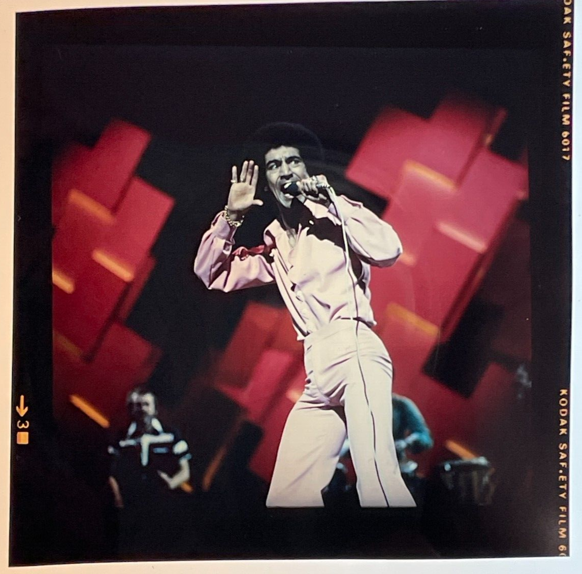 UK1-1825 CHRISTIAN British Pop Singer- Glasgow 1978 2X2 Color ...