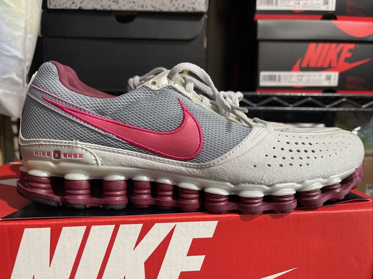Nike Shoes Womens 7 Shox NZ Saya Running Sneakers 316584-062 Nike Shoes Womens 7 Shox NZ Saya Running Sneakers 316584-062