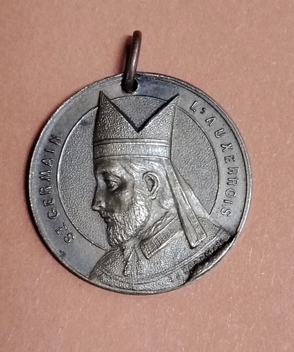Médaille religieuse Saint Germain l’Auxerrois, A.J. Corbierre, Ville ...