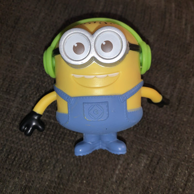 McDonalds Happy Meal Despicable Me 3 #3 Minion Toy 2017 Groovin ...