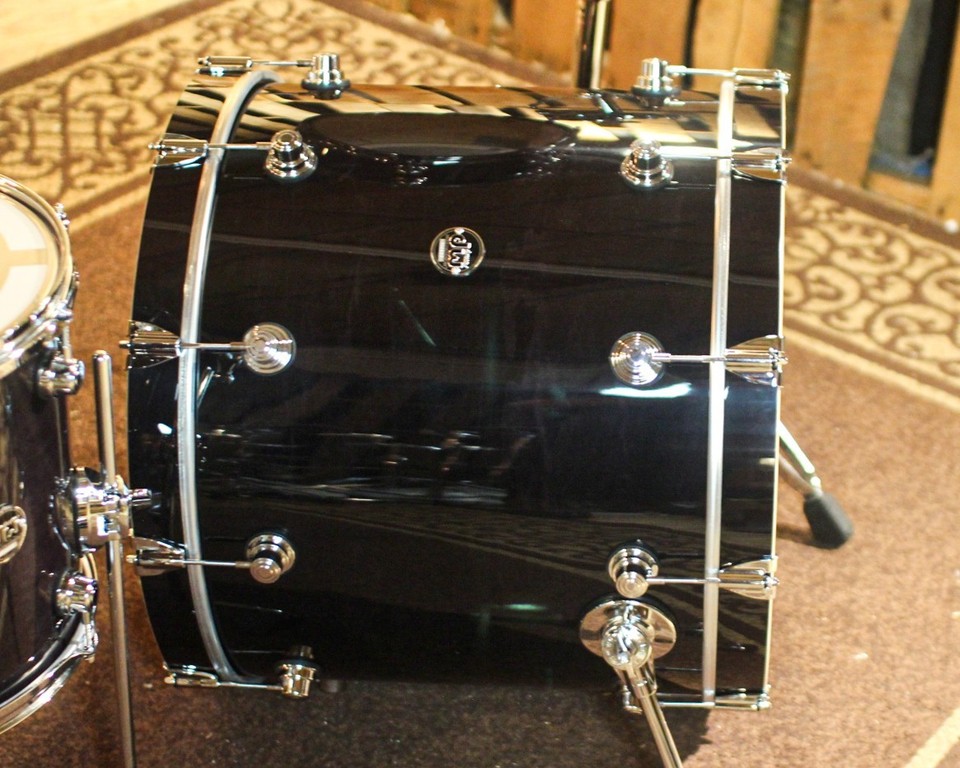 DW Performance Ebony Stain 5pc Drum Set - 18x22, 8x10, 9x12, 12x14 ...