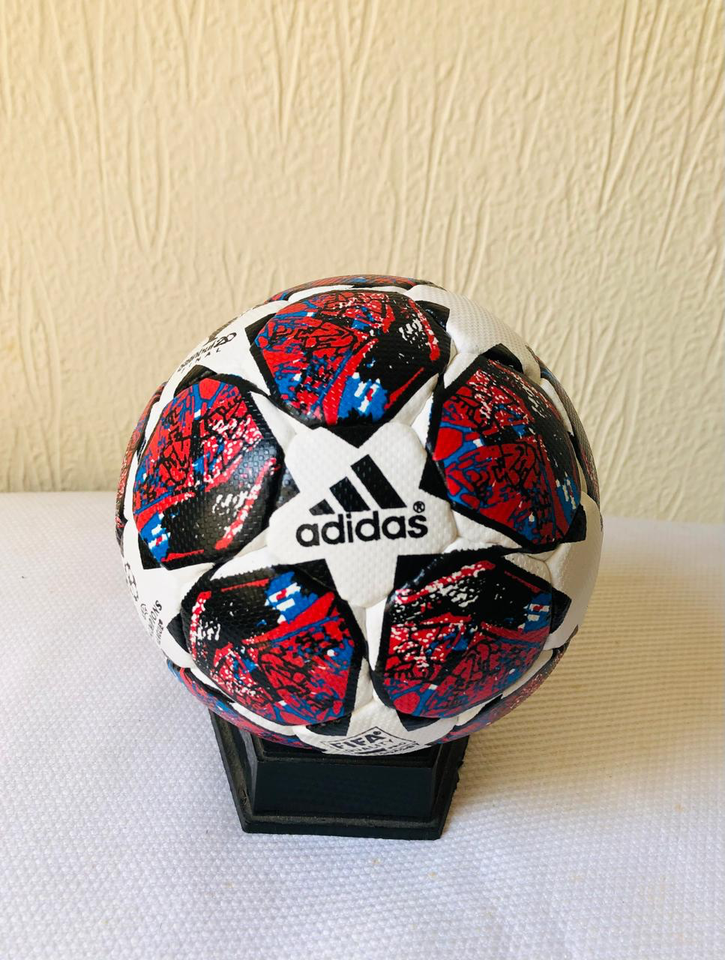 UEFA Champions League Mini Soccer Ball | ISTANBUL 20 FINAL | Match Ball ...
