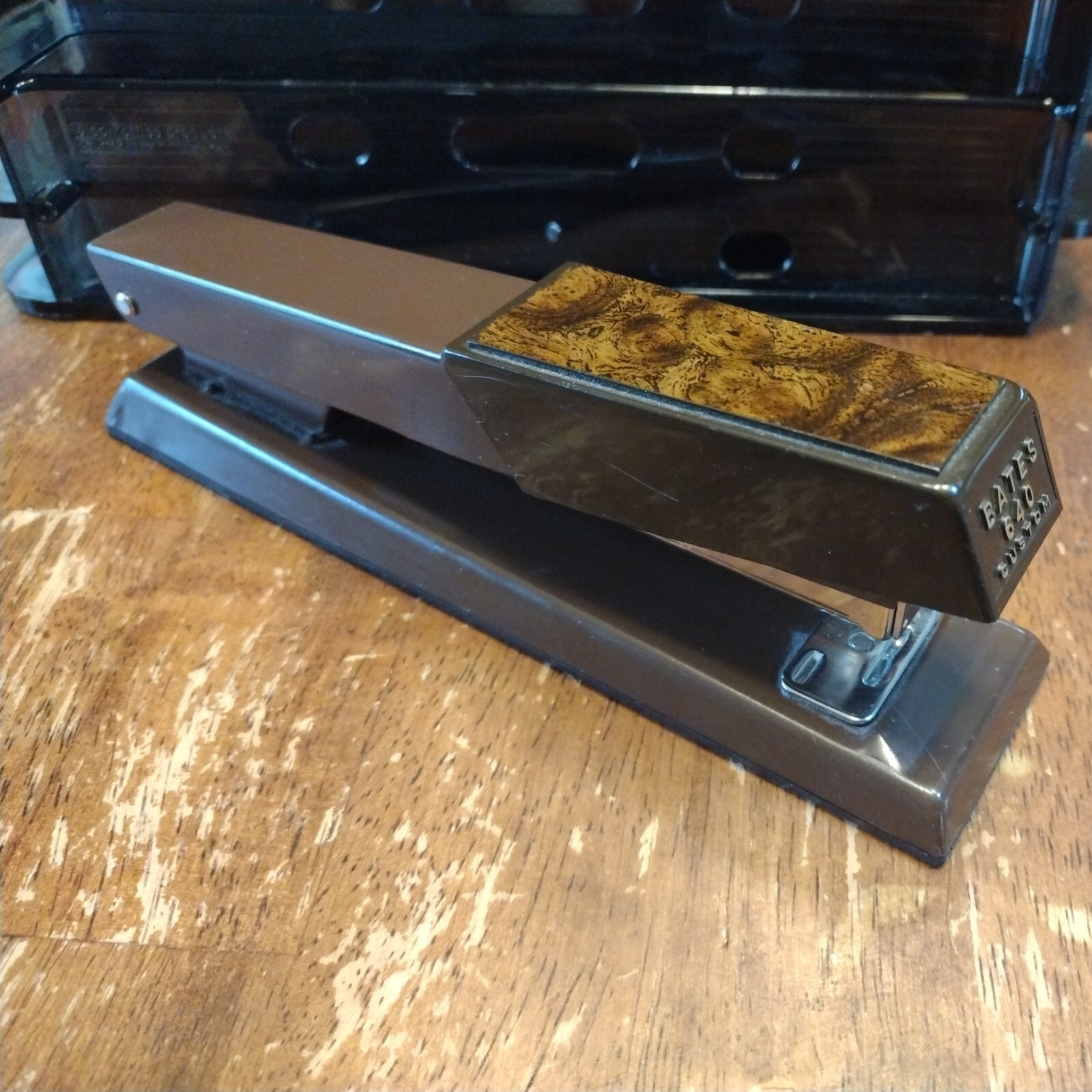 VINTAGE BATES 640 CUSTOM BEST STAPLER VERY NICE & RARE 7 1/2" LONG DESK ...