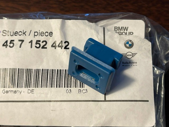 BMW E90 E91 E92 E93 Dash Trim Strip Pin Holder Nut Bush 51457152442 for ...