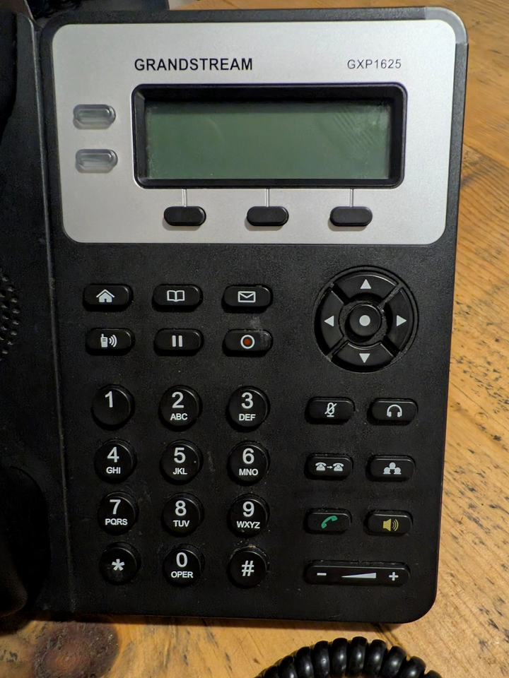 Grandstream GXP1625 VOIP Phone - Used, Factory Reset, Working Well ...