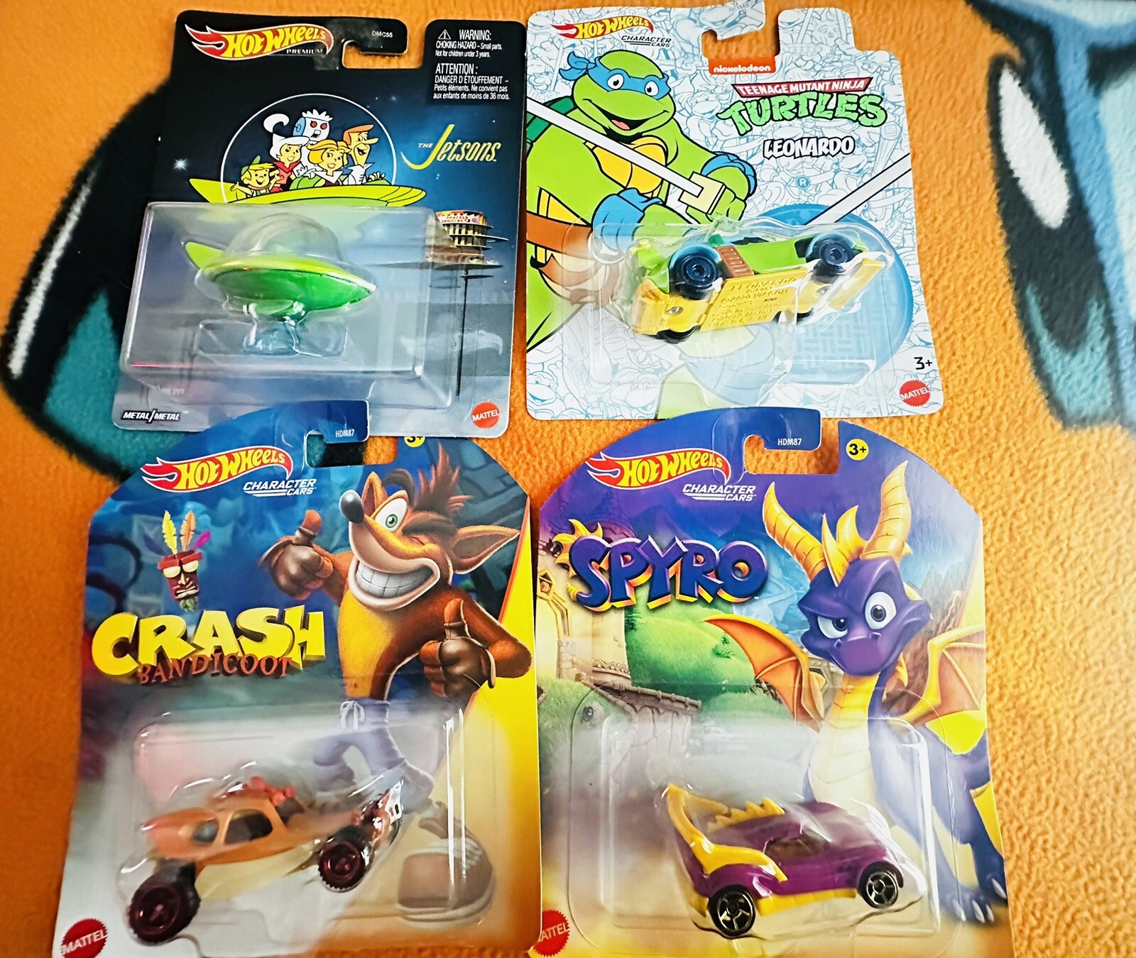 Hot Wheels Character Car Spyro & Crash Bandicoot 1:64 | eBay