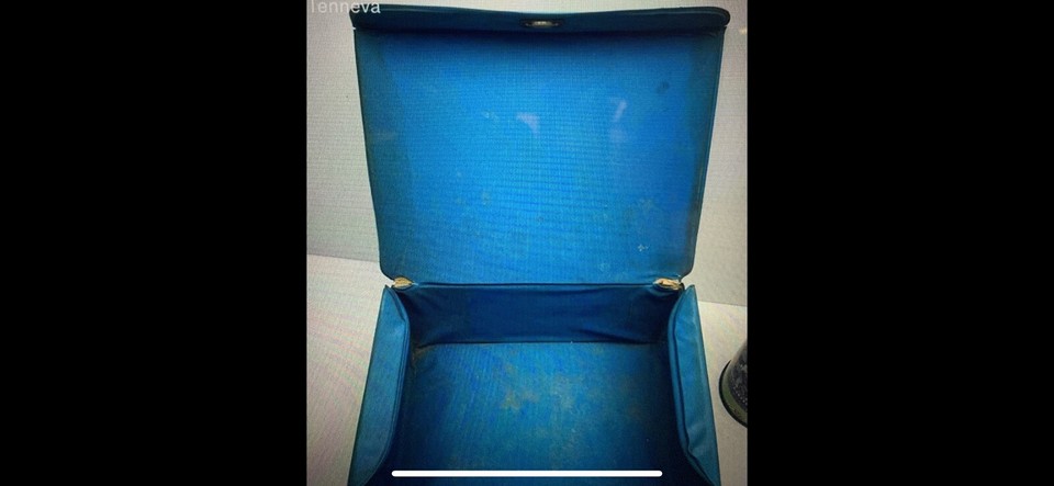 RARE VINYL CASPER LUNCHBOX w/ METAL THERMOS! | eBay