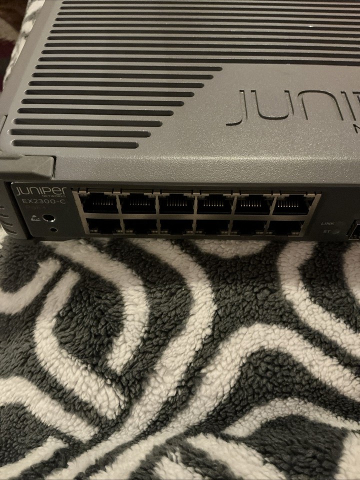 Juniper EX2300-C 12 Port Gigabit Switch 124W PoE+ EX2300-C-12P | eBay