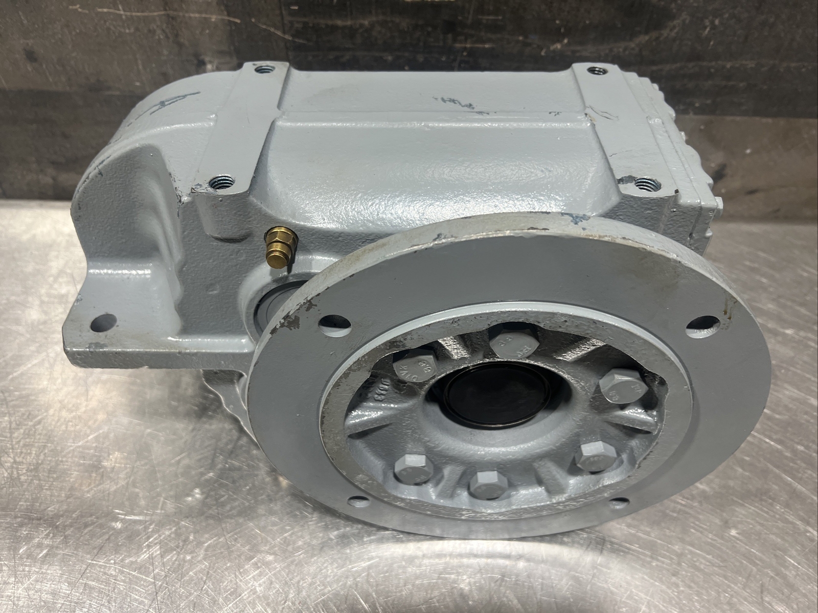 Sew Eurodrive Gearbox FAF67DT90S6 870131853.99.99.001 Nos Surplus | eBay
