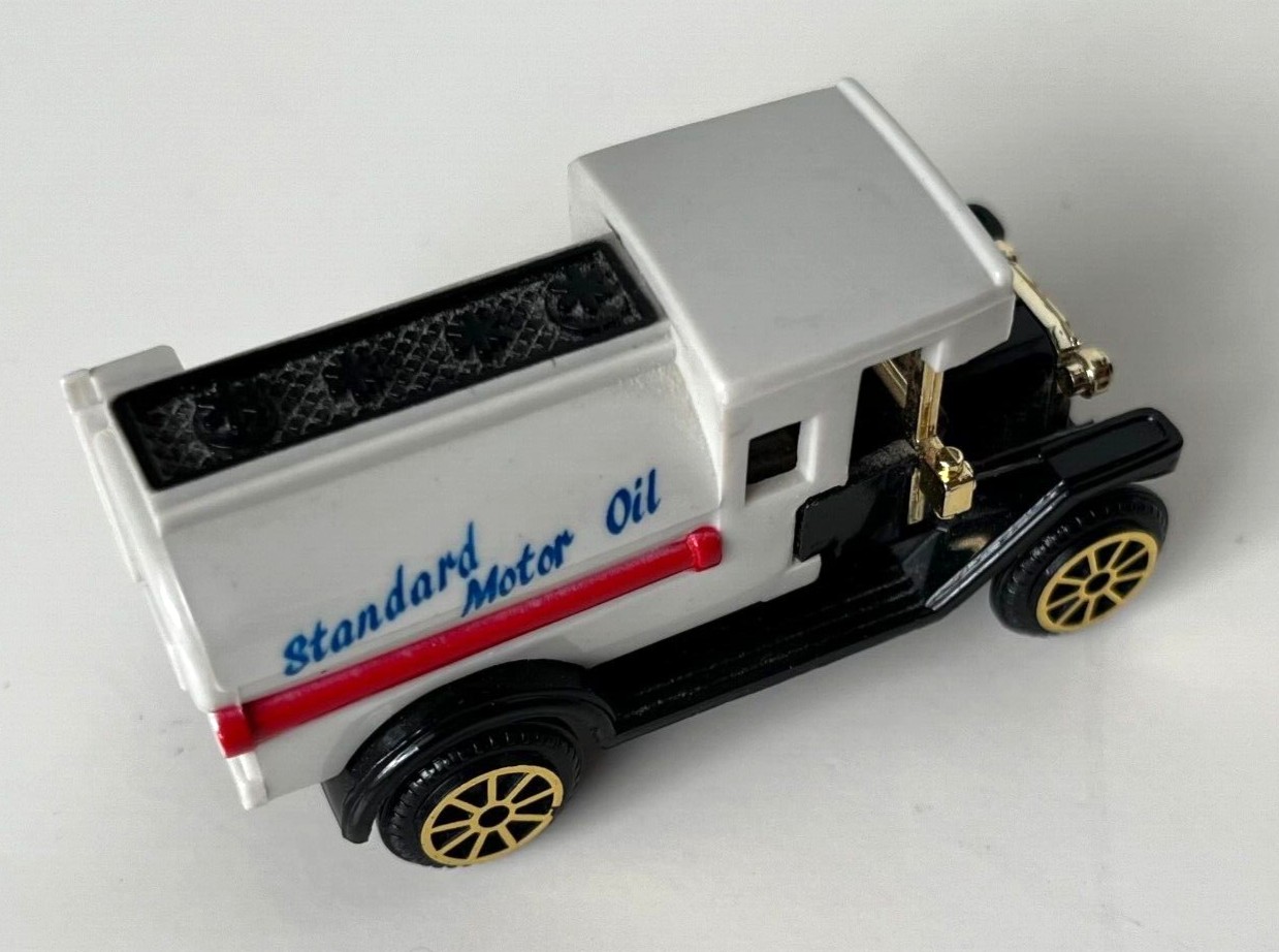 Vintage High Speed Standard Motor Oil Diecast Tanker Truck 607-612 | eBay