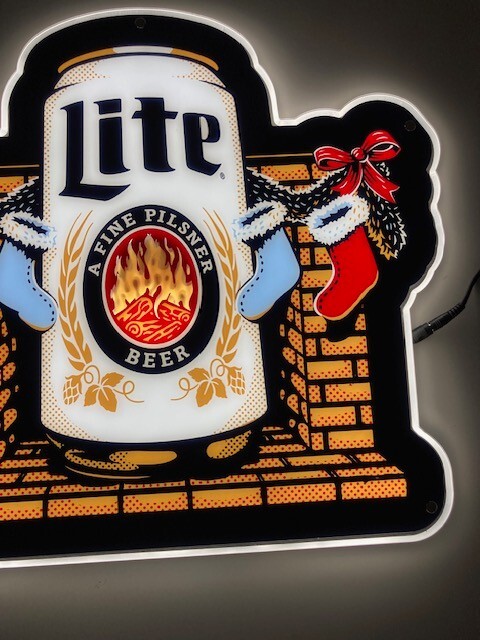 🔥Miller Lite Rare Motion Holiday Animated Fireplace Edge Lit LED Beer ...
