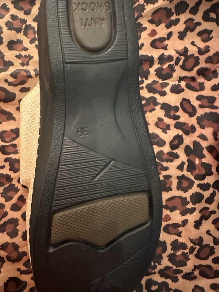 La Plume Biege Double Strap Beige Leather wedge heel slide Sandal EUR ...