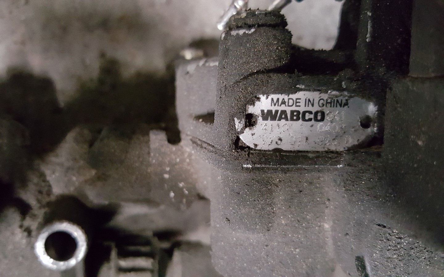 Wabco HALDEX Brake Relay Valves Assy 9730110260 4721950780 4721950780 ...