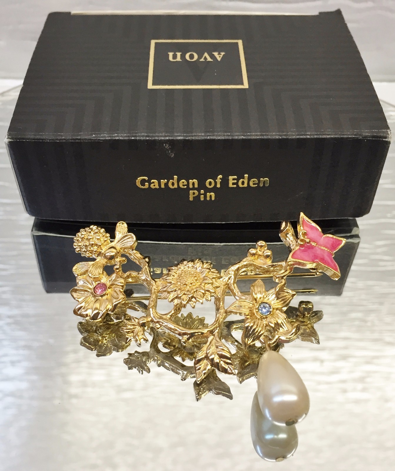 Avon Garden of Eden Pin | eBay
