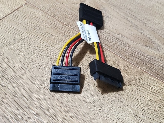 Foxconn SATA Power Connector Splitter Cable Adapter Cord N701D Tested ...