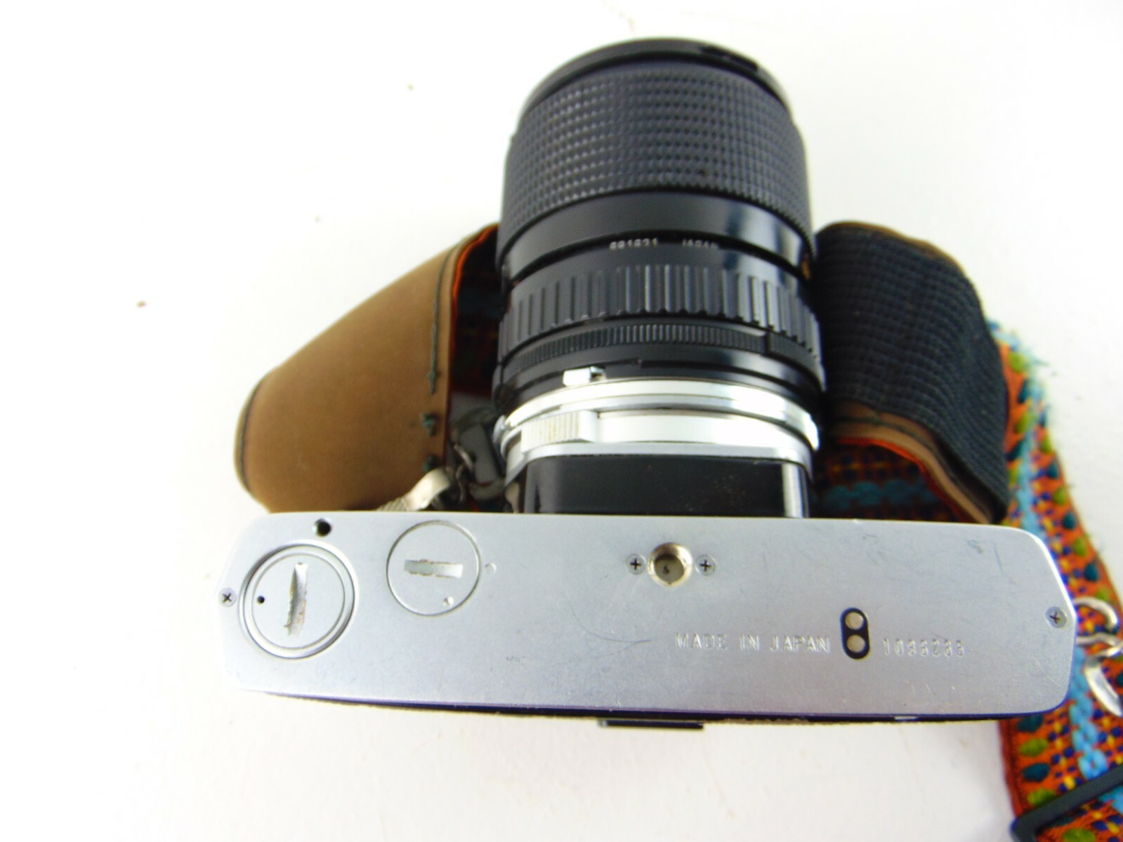 Olympus OM-1 Camera With Flash 3 Film Tamaron 28-70mm & Tamaron 70 ...