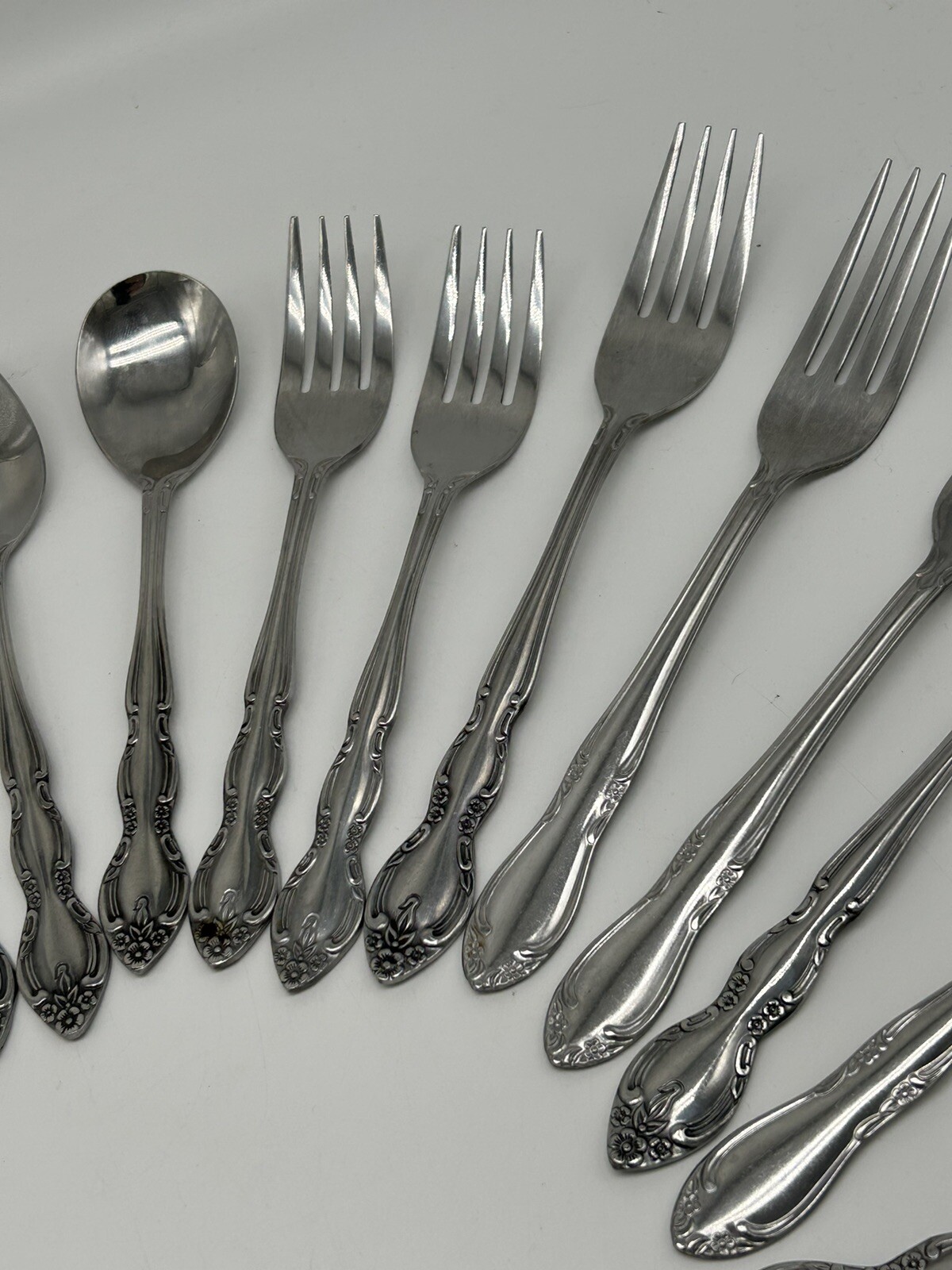 Imperial Stainless Korea Flatware Set of 19 pieces FLEURETTE pattern | eBay