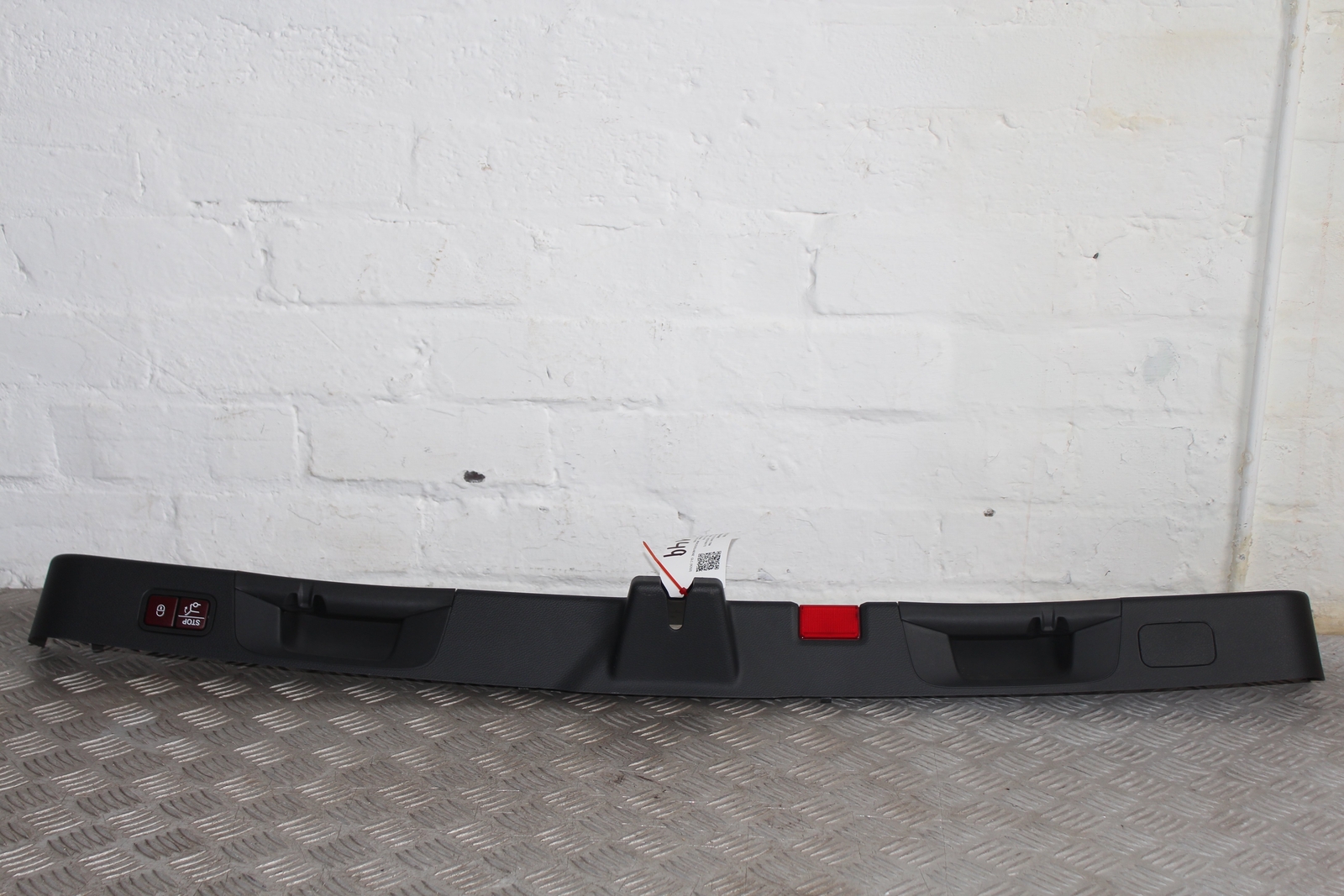 Mercedes-Benz GLC X253 Boot Trunk Upper Lock Cover Trim A2537400172 ...