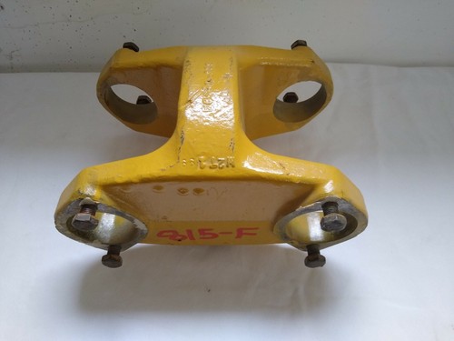 Used Caterpillar 4V-7079 Rear U-Joint Coupler for 815 / 966 / 970 ...