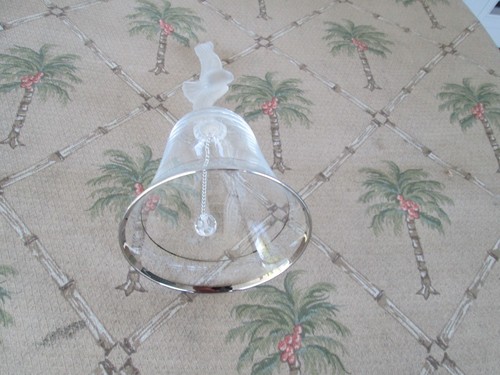 Lenox 8" Crystal Bell Frosted Dove and Etching Nice Loud Ring ! AMAZING ...