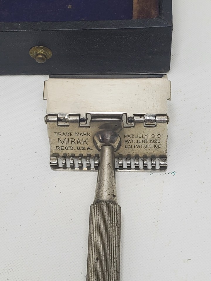 1920s Mirak single edge razor with case and blade | eBay