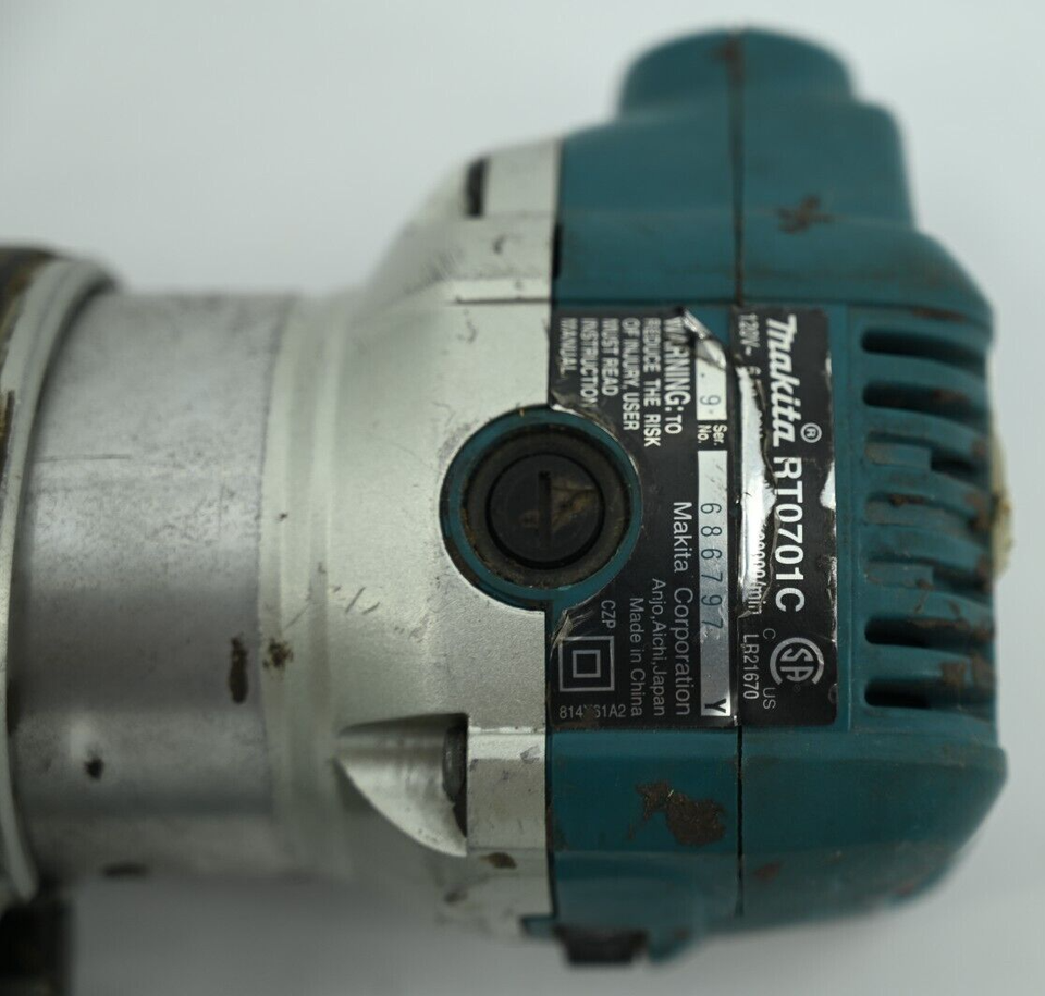 MAKITA RT0701C Laminate Trim Router 1-1/4 HP Variable Speed Compact ...