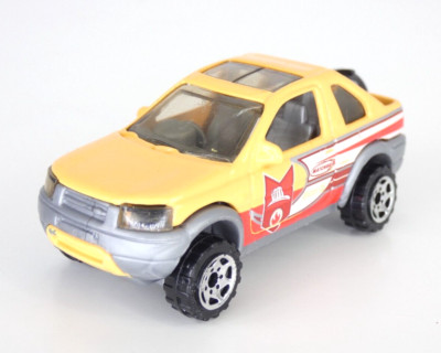 Matchbox Land Rover Freelander Fire Station Toy Car Collectable Model 1 ...