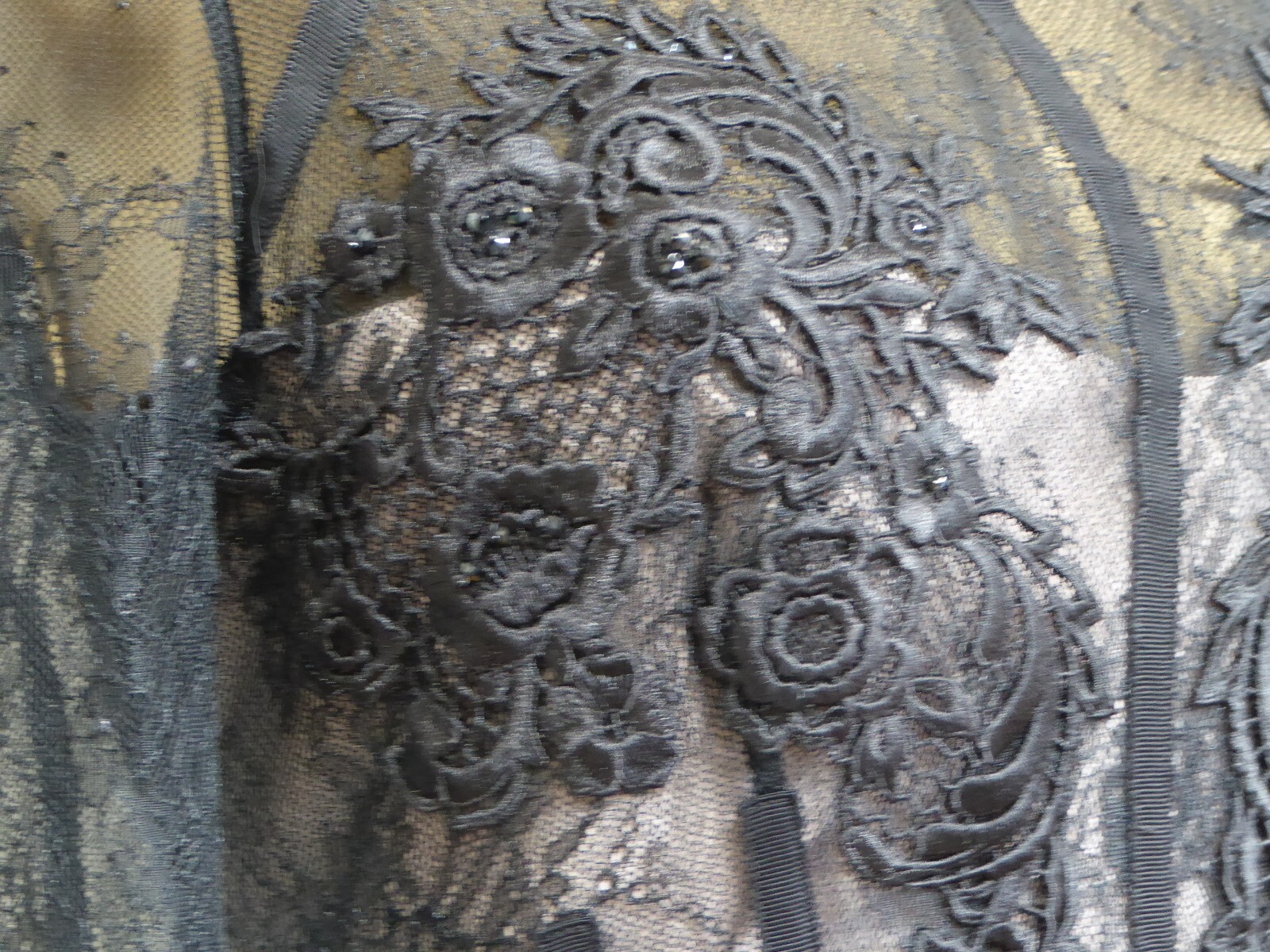 KAREN MILLEN STUNNING BEADED BLACK LACE SHEER TOP C… - Gem