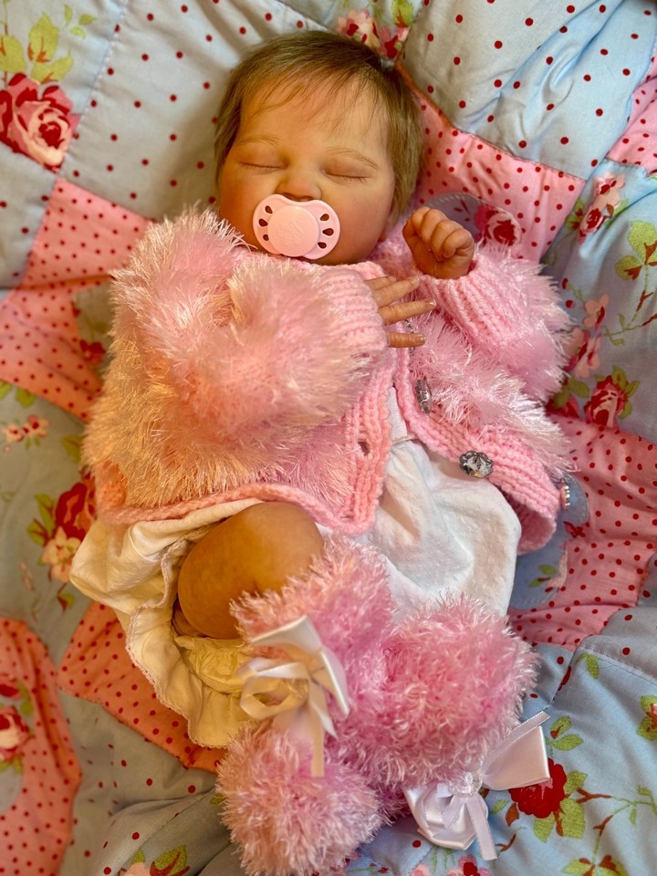 Reborn baby girl Quinlynn by Vahni Gowing Ready now | eBay UK
