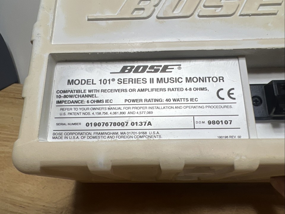 Bose Model 101 Music Monitor Set of 2 Loud Speakers White EXCELLENT ...