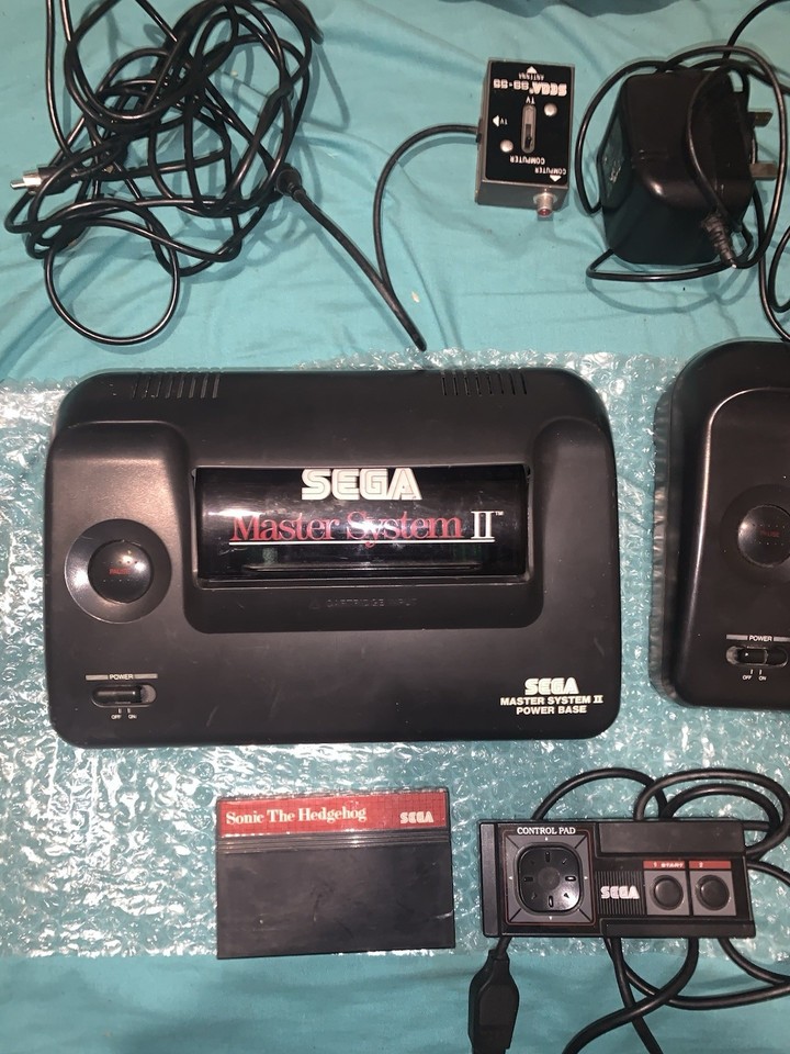 Sega Master System II Bundle Console, Controller, Games x 2 consoles ...