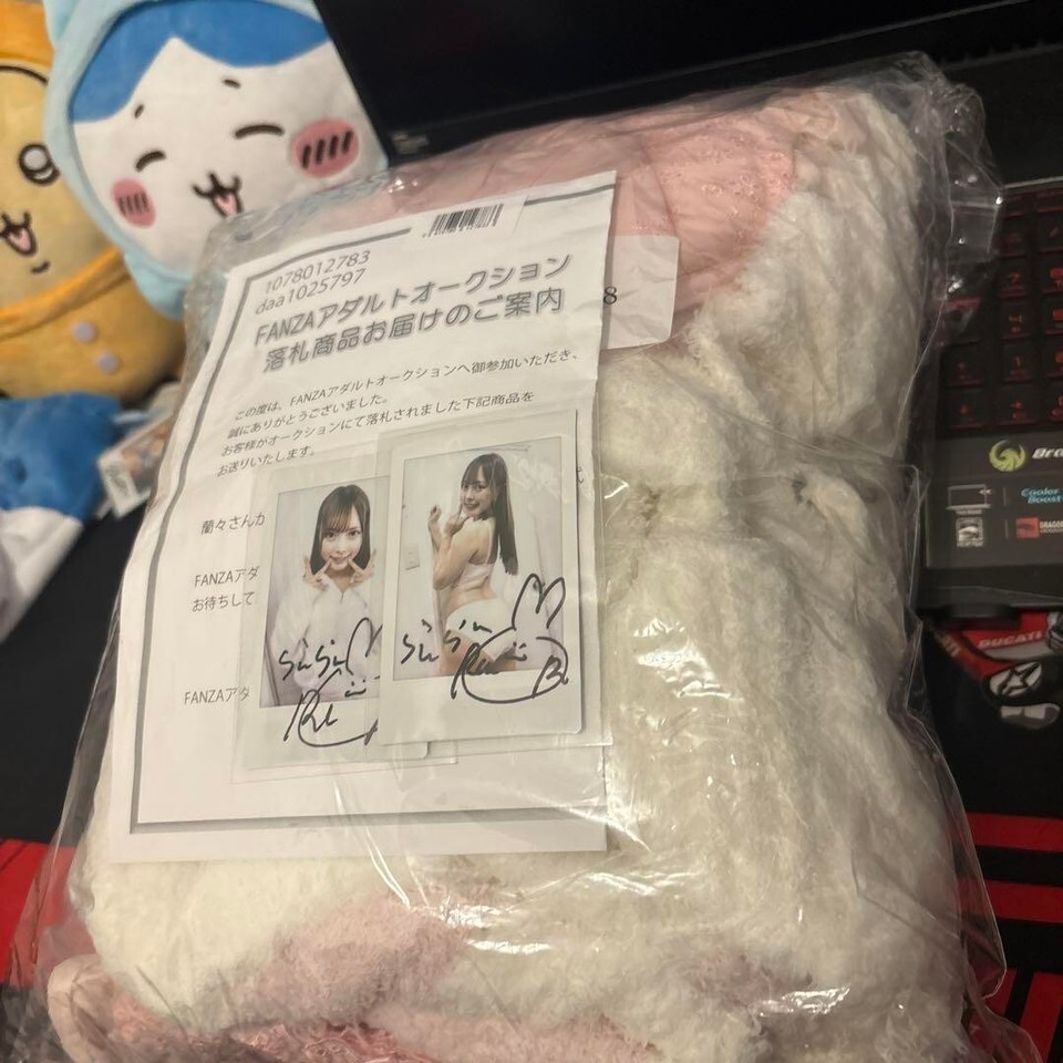 RanRan Autographed Signed instax photo 2 Cheki & 3 Costume Set Japanese ...