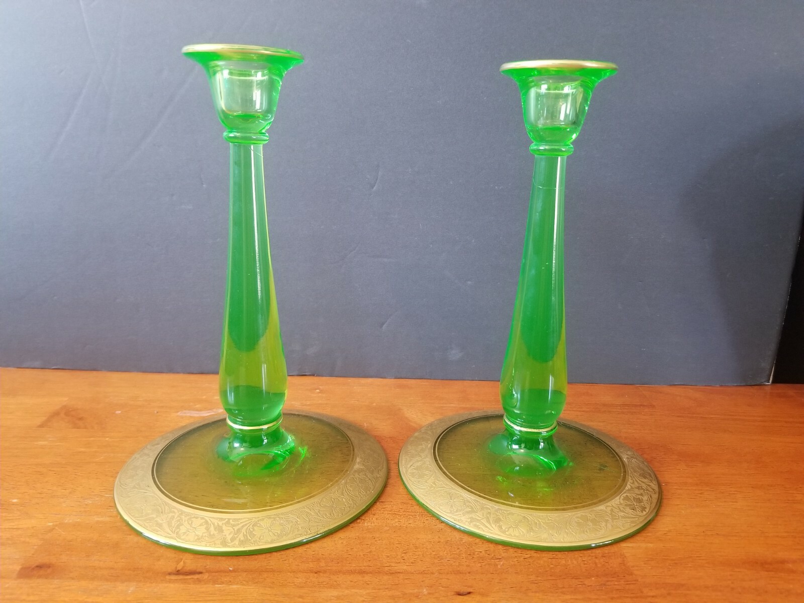 2 CAMBRIDGE DEPRESSION GLASS GREEN VASELINE URANIUM GOLD FOIL ...