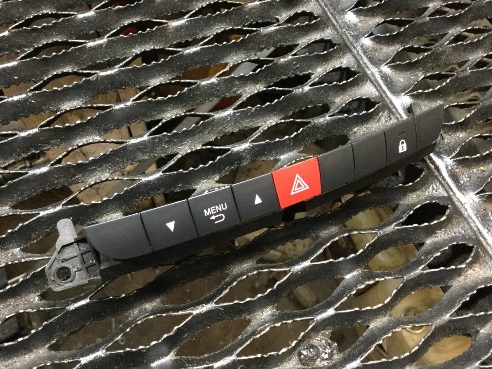 2014 2015 2016 2017 FIAT 500L Dash Interior Hazard Seat Switch OEM | eBay