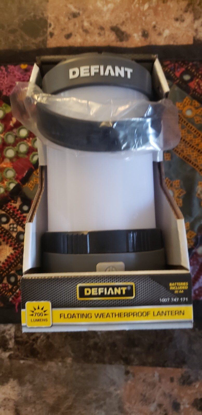 DEFIANT FLOATING WEATHERPROOF LANTERN 700 LUMENS GREAT FOR OUTDOOR ...