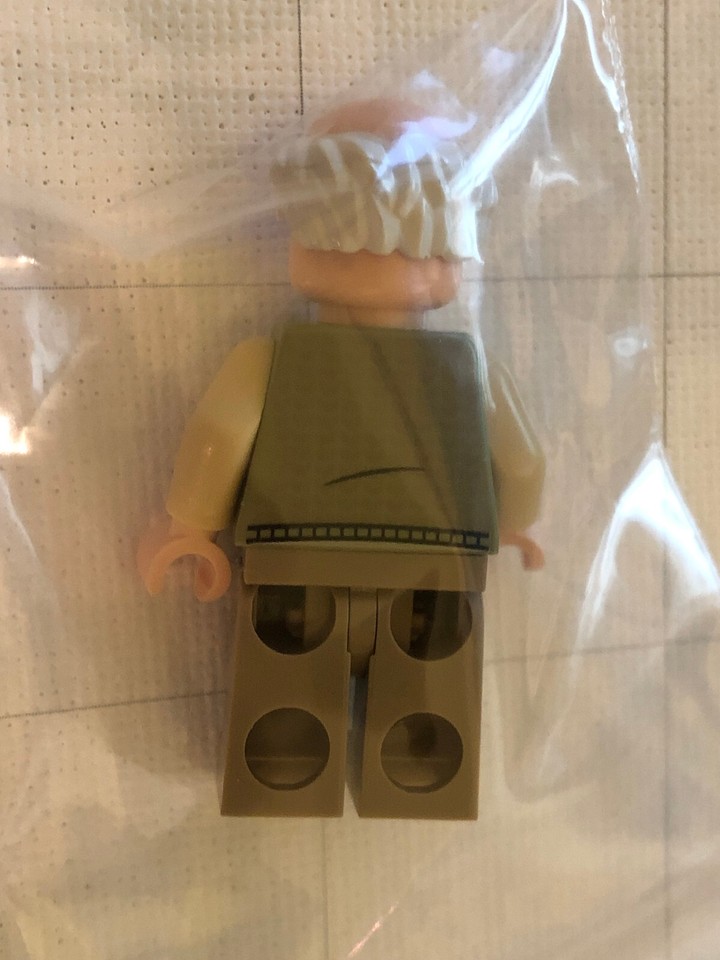 LEGO Minifigure Ernie Prang Olive Green Vest Knit Half Bald hp193 Harry ...